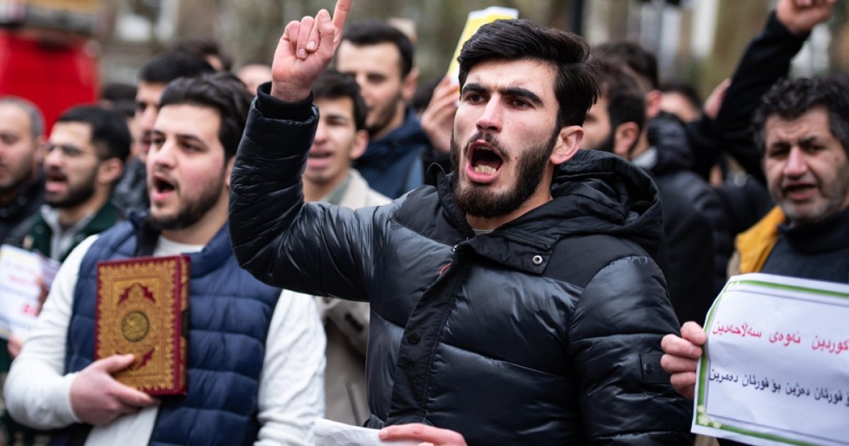 In Quran burning conviction, UK judge uses violence against defendant as evidence of his guilt ...